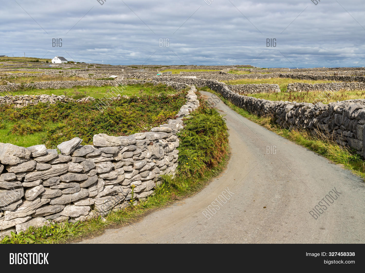 Road Rock Walls Farm Image & Photo (Free Trial) | Bigstock