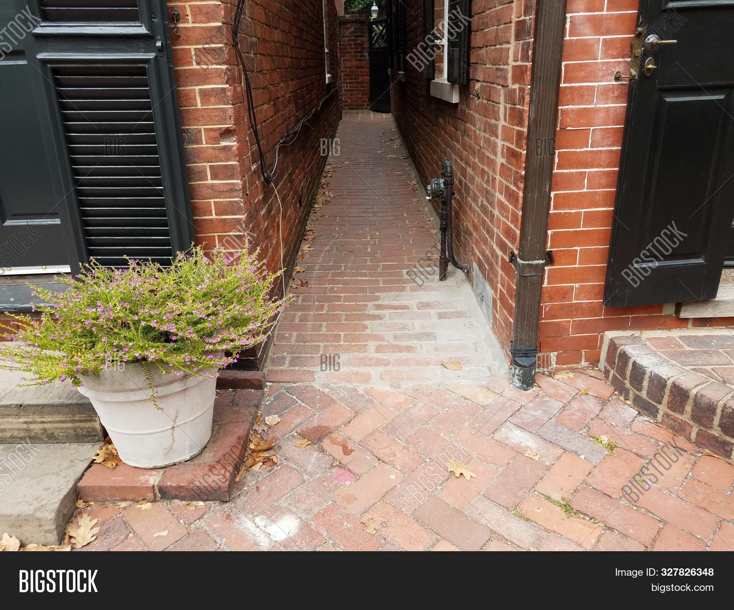 Narrow Brick Alley Image & Photo (Free Trial) | Bigstock
