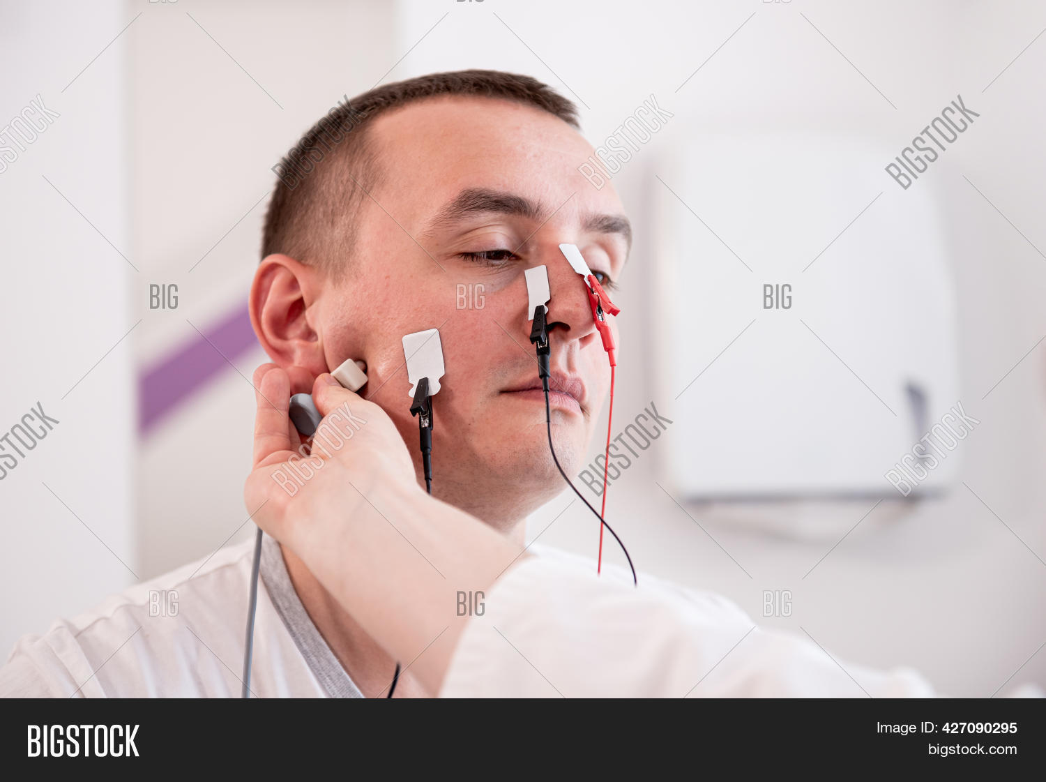 Patient Nerves Testing Image & Photo (Free Trial) | Bigstock