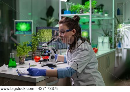 Biologist Scientist Image & Photo (Free Trial) | Bigstock