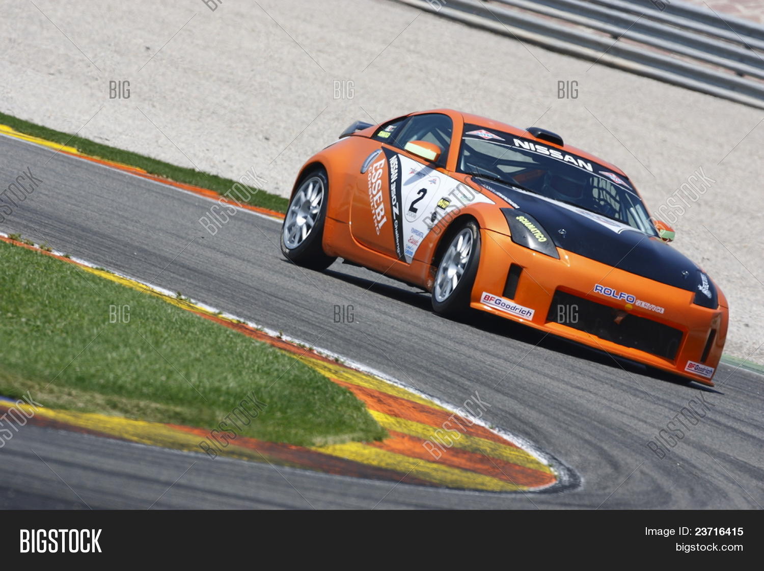 Sara Racing Weekend Image & Photo (Free Trial) | Bigstock
