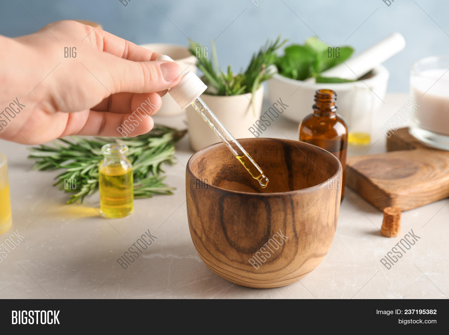 Woman Hand Dropping Image & Photo (Free Trial) | Bigstock