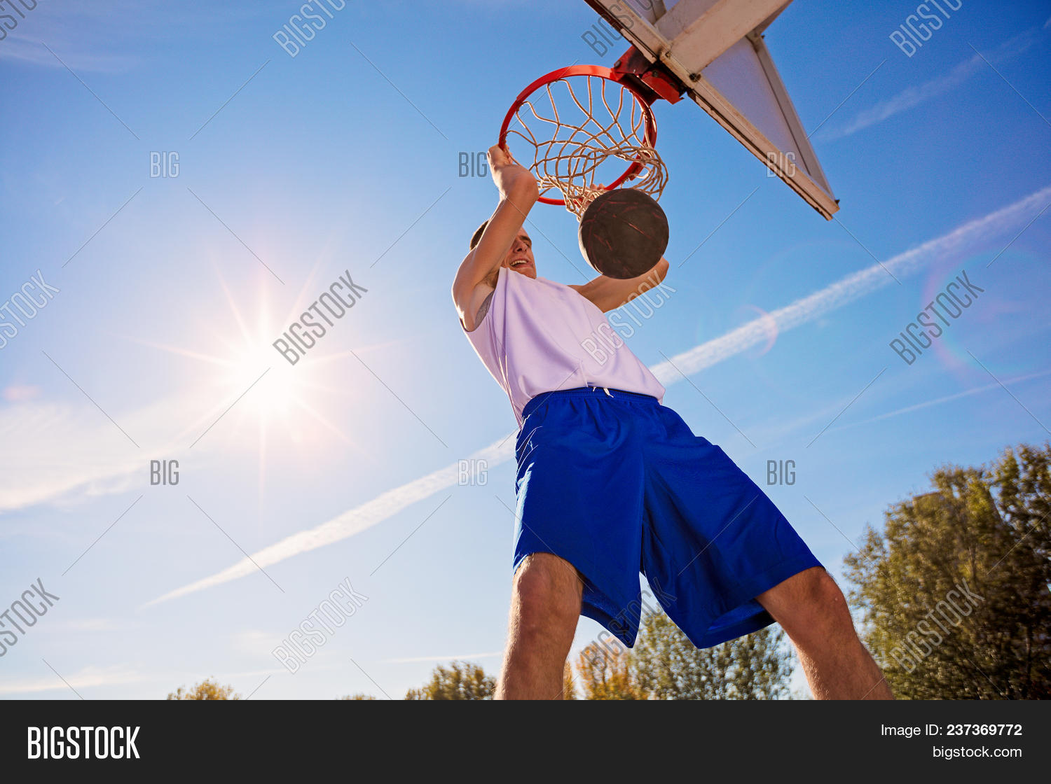 Slam Dunk. Side View Image & Photo (Free Trial) | Bigstock