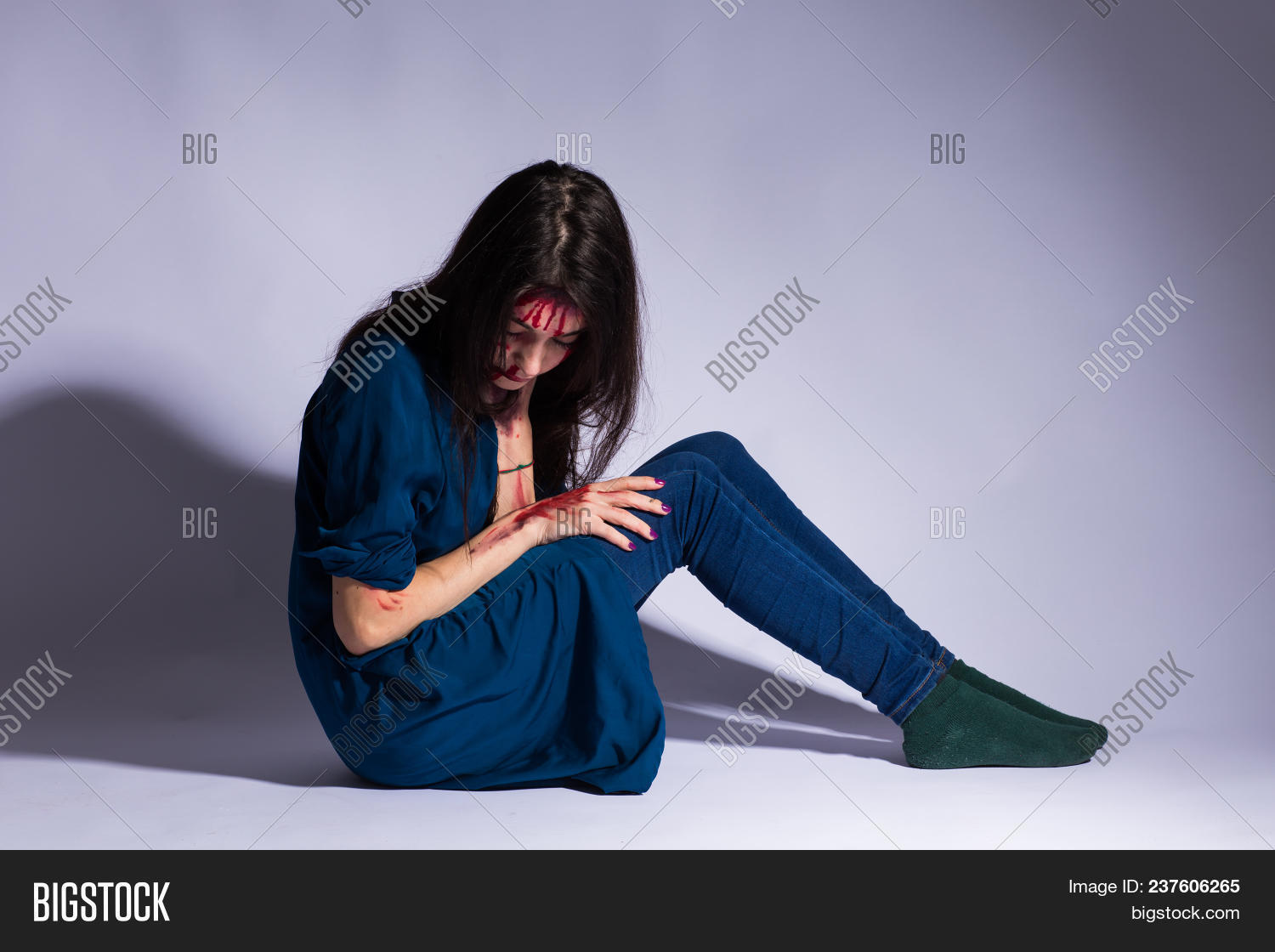 Beaten Sad Woman Image & Photo (Free Trial) | Bigstock