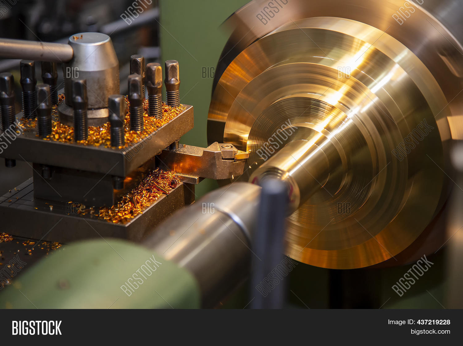 Lathe Machine Image & Photo (Free Trial) | Bigstock