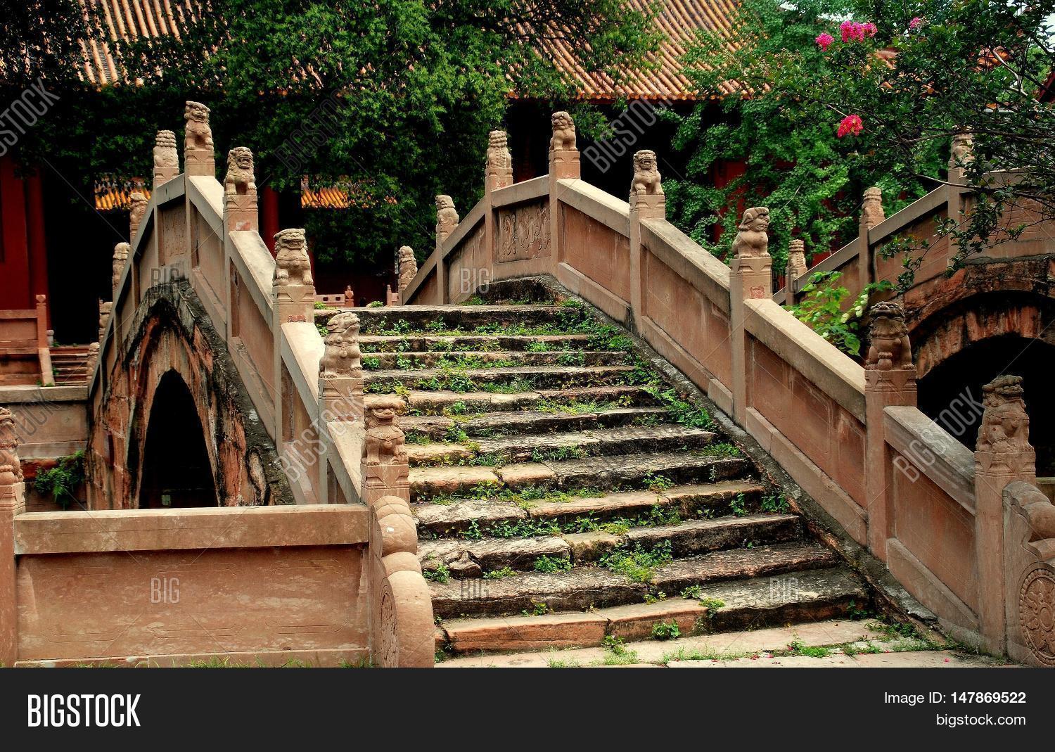 Deyang China - July 6 Image & Photo (Free Trial) | Bigstock