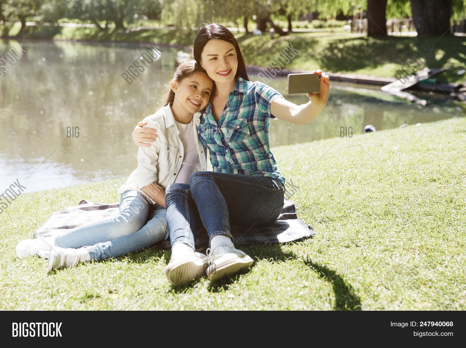Nice Picture Mom Image & Photo (Free Trial) | Bigstock