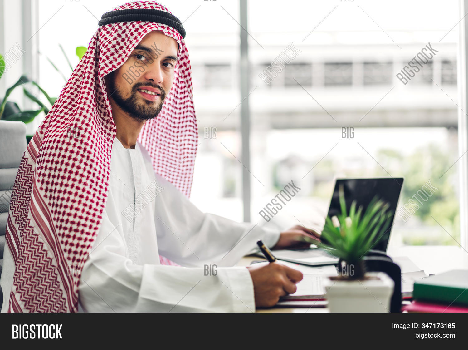 Arabic Businessman Image & Photo (Free Trial) | Bigstock
