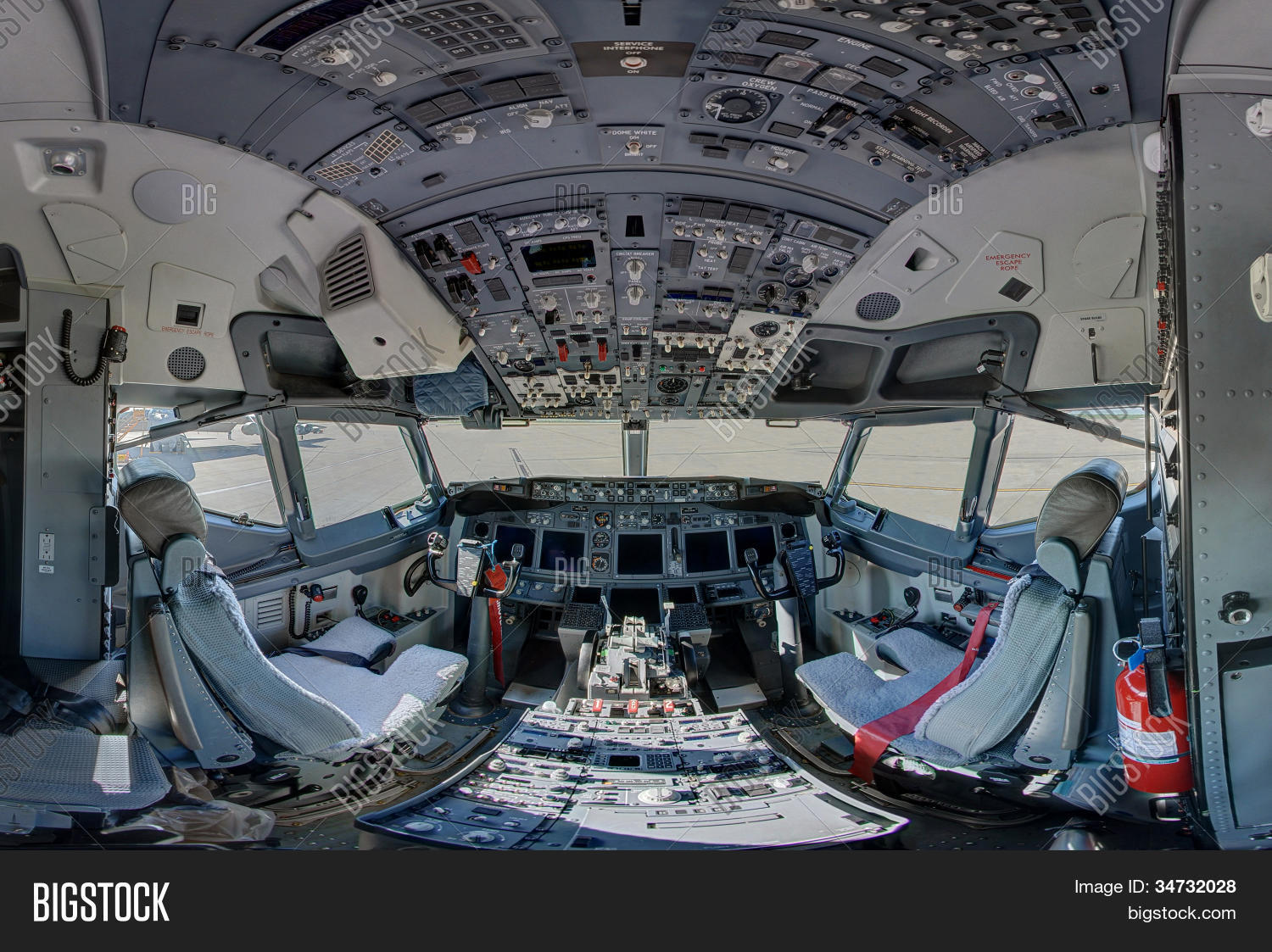 737 Jet Aircraft Image & Photo (Free Trial) | Bigstock