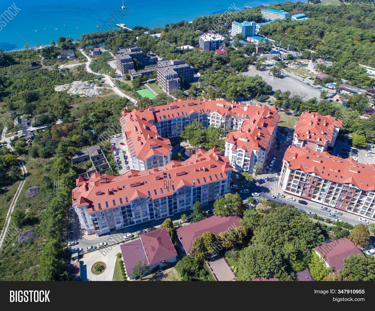 Multi-storey Image & Photo (Free Trial) | Bigstock