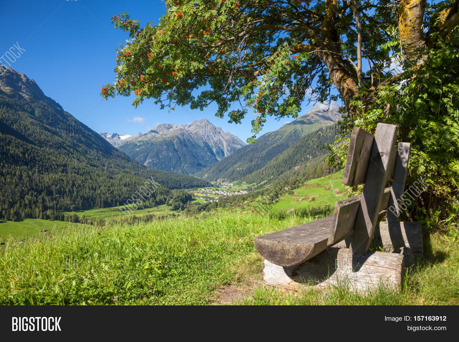 Bench Overlooking Image & Photo (Free Trial) | Bigstock