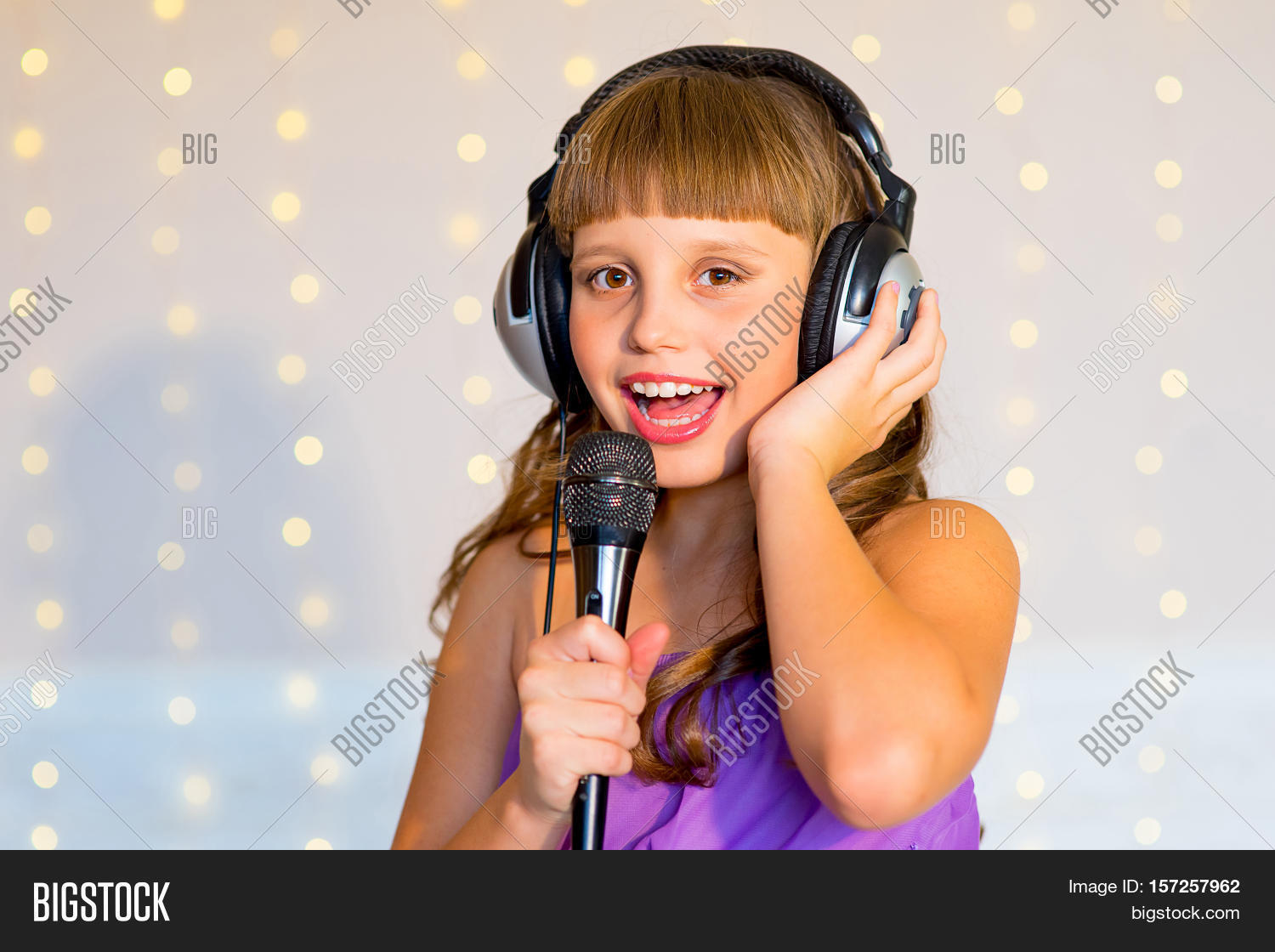 Girl Singing On Image & Photo (Free Trial) | Bigstock