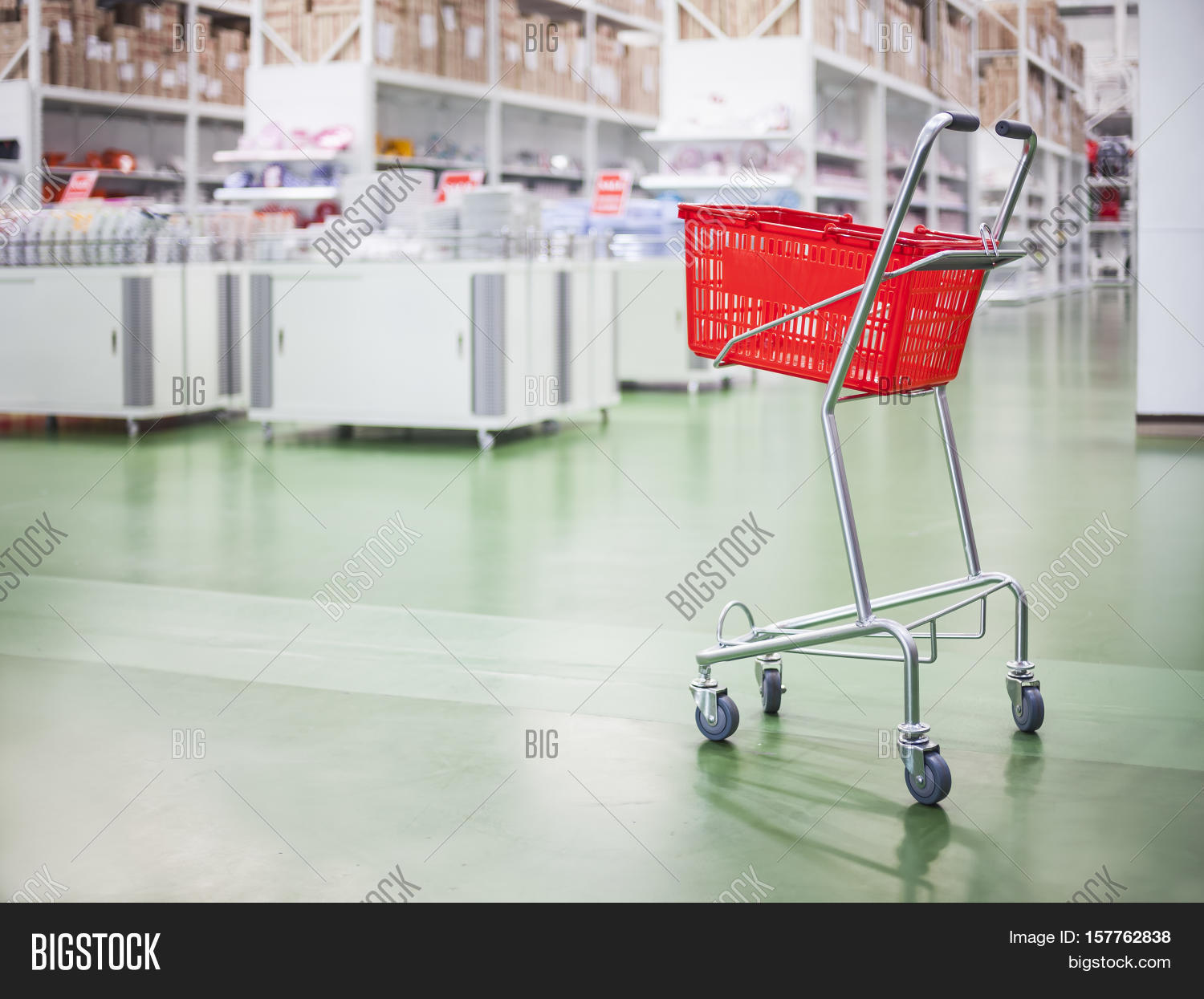 Supermarket Trolley Image & Photo (Free Trial) | Bigstock