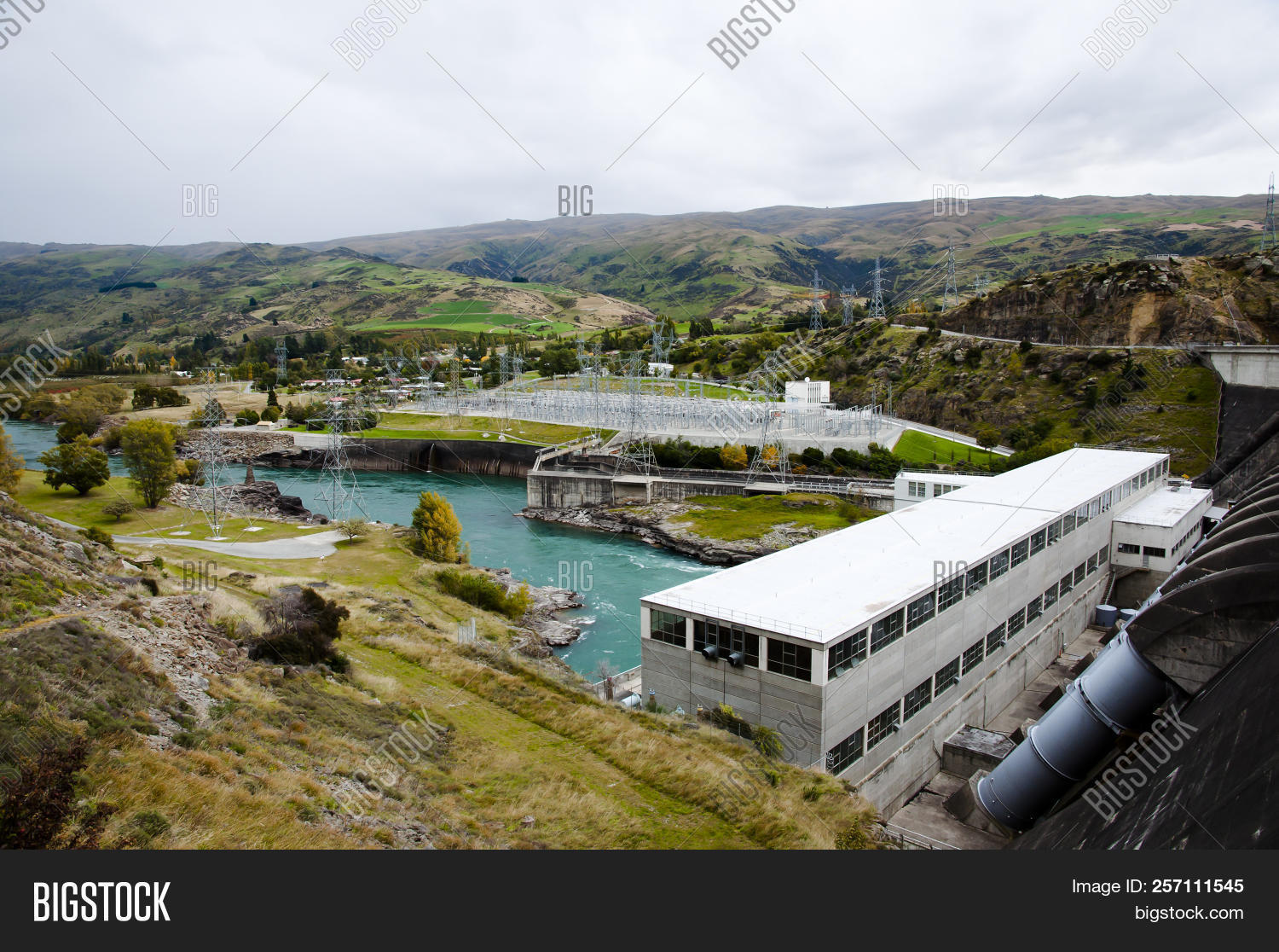 Roxburgh Dam Clutha Image & Photo (Free Trial) | Bigstock