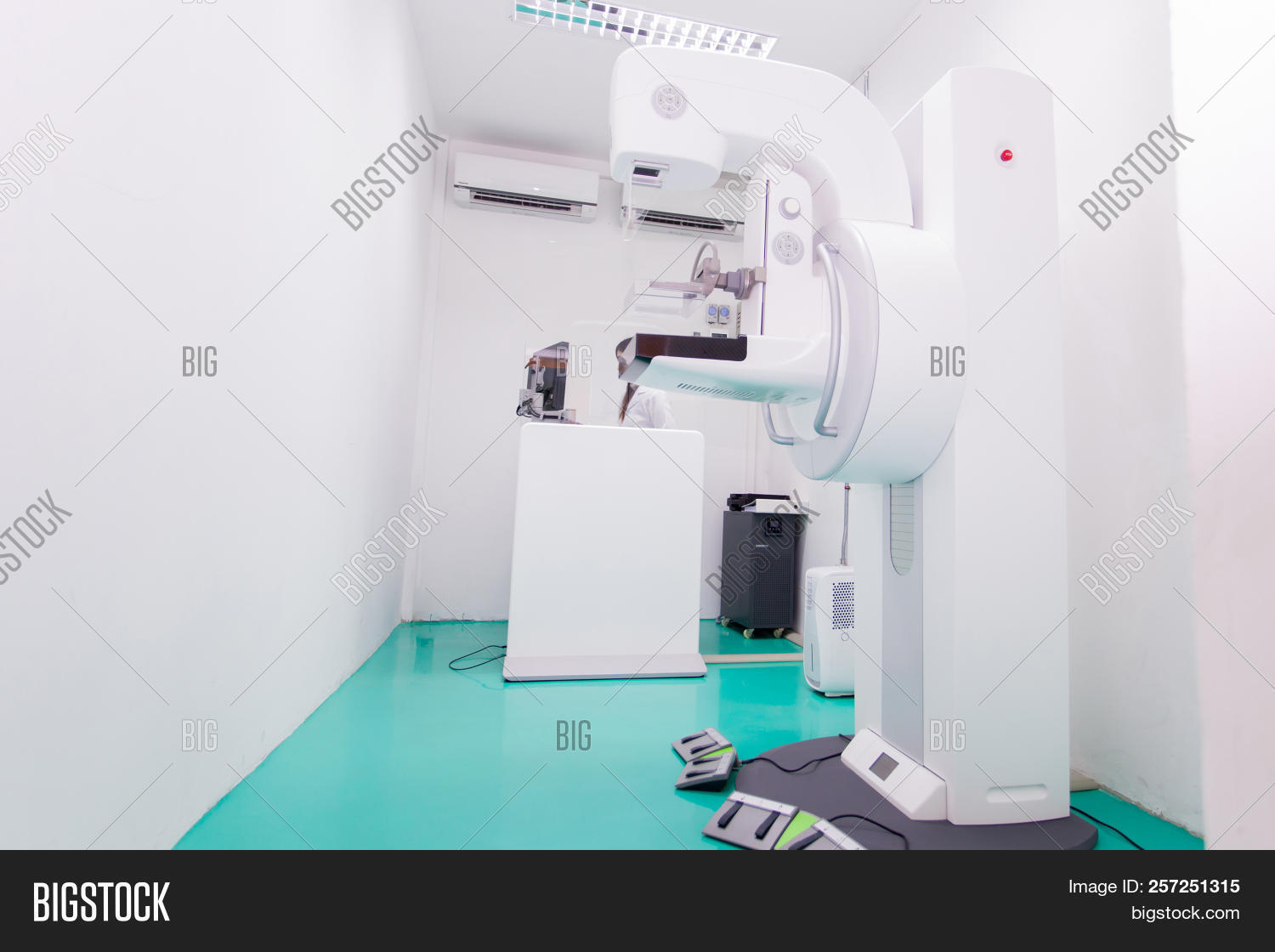 Radiology Image & Photo (Free Trial) | Bigstock