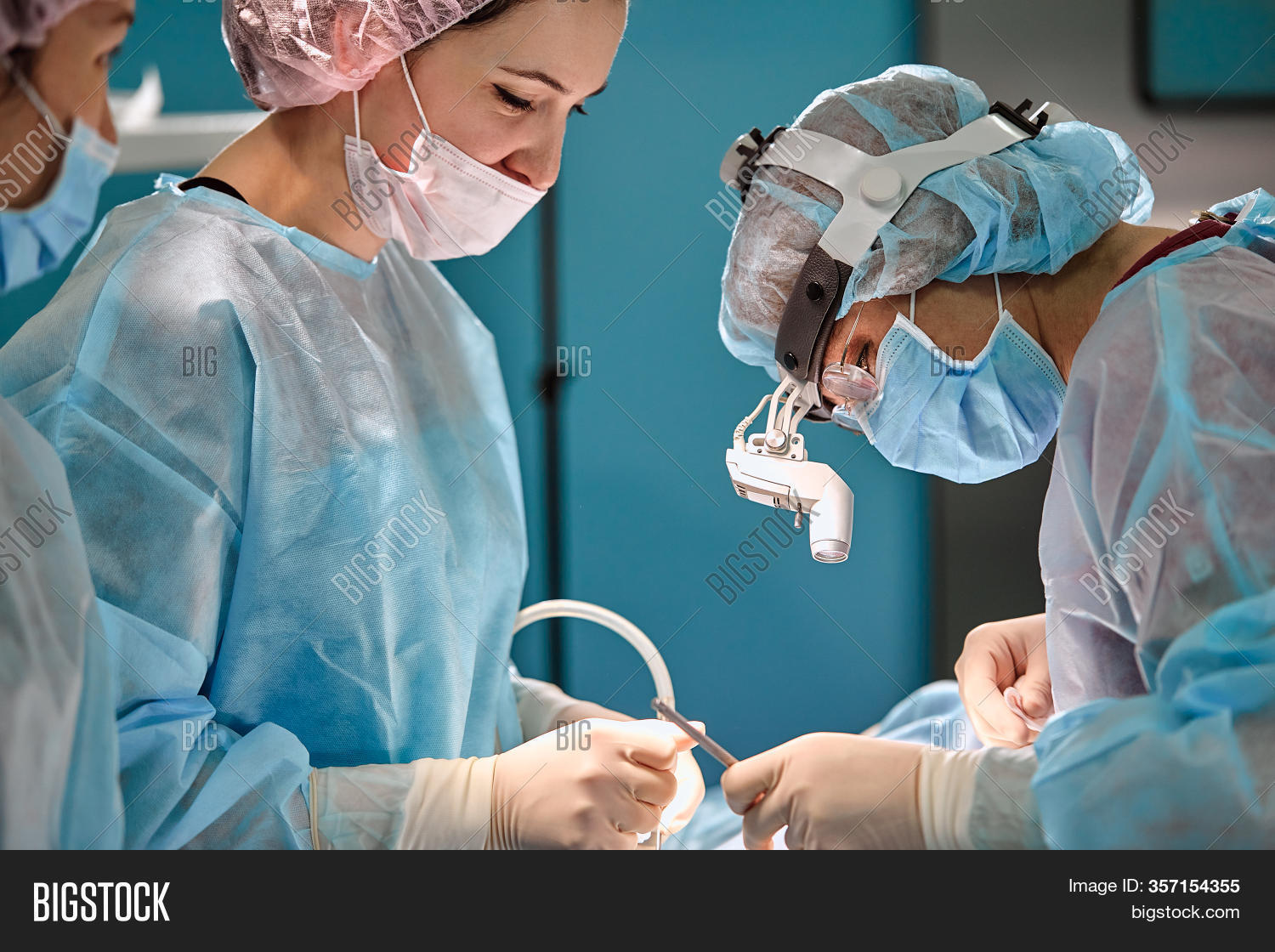 Surgical Team Image & Photo (Free Trial) | Bigstock