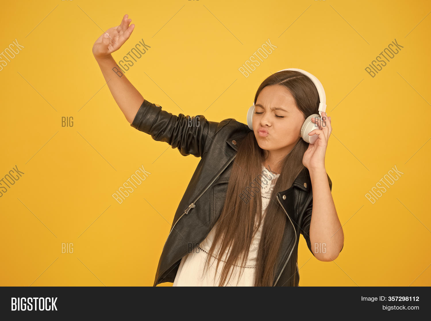 Love Stereo Sound. Image & Photo (Free Trial) | Bigstock