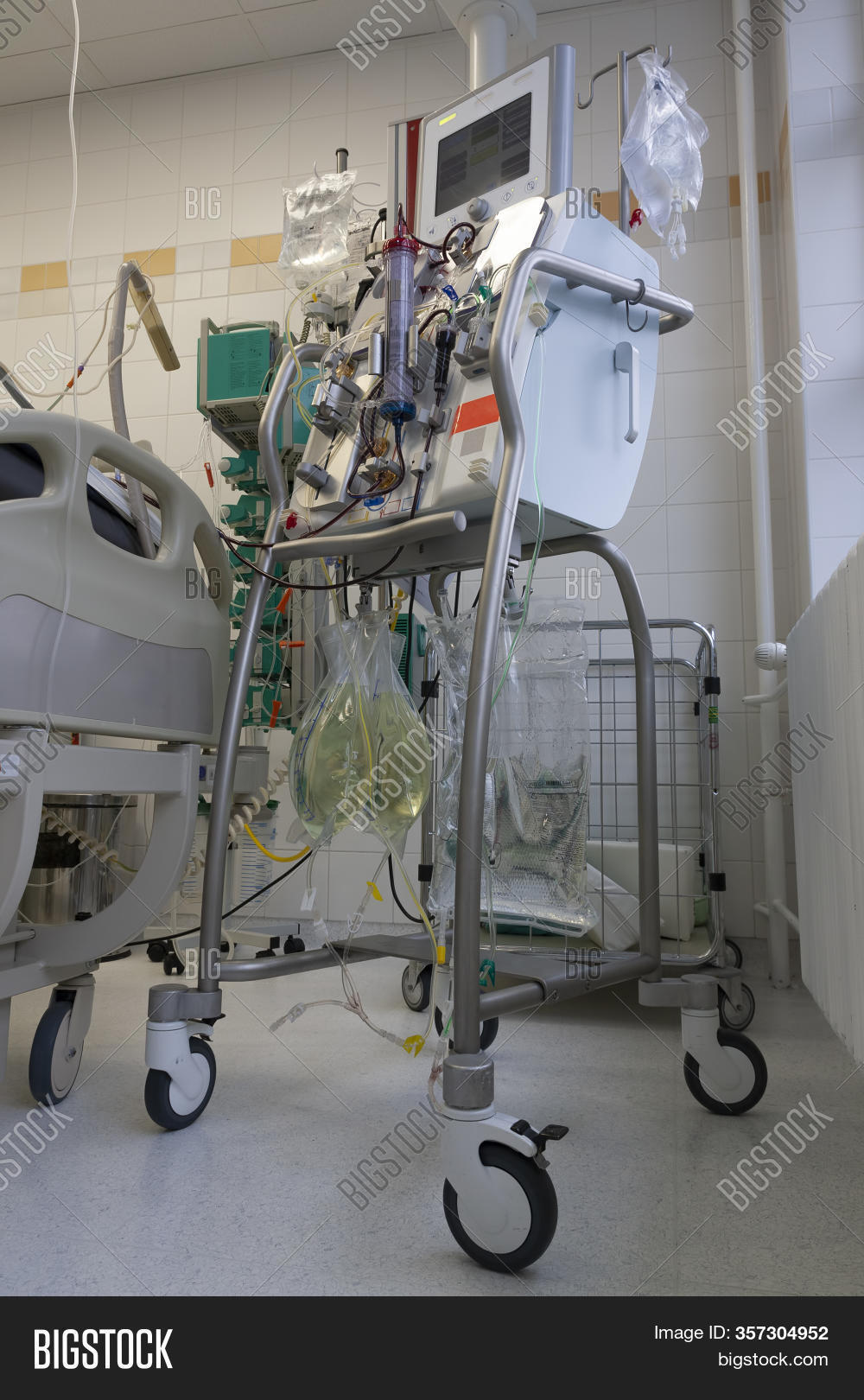 Dialysis Machine Icu Image & Photo (Free Trial) | Bigstock