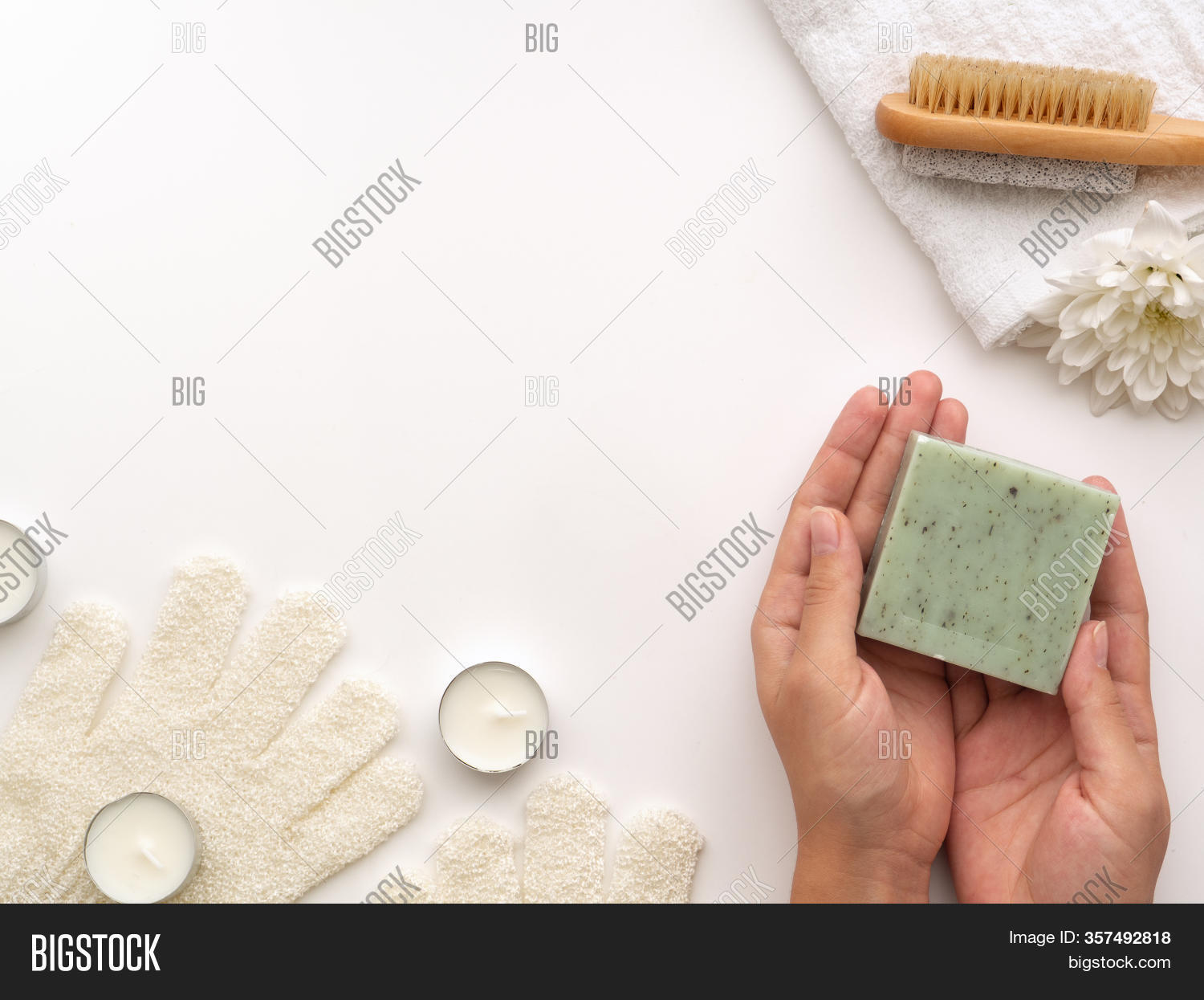 Spa Kit. Hands Holding Image & Photo (Free Trial) | Bigstock