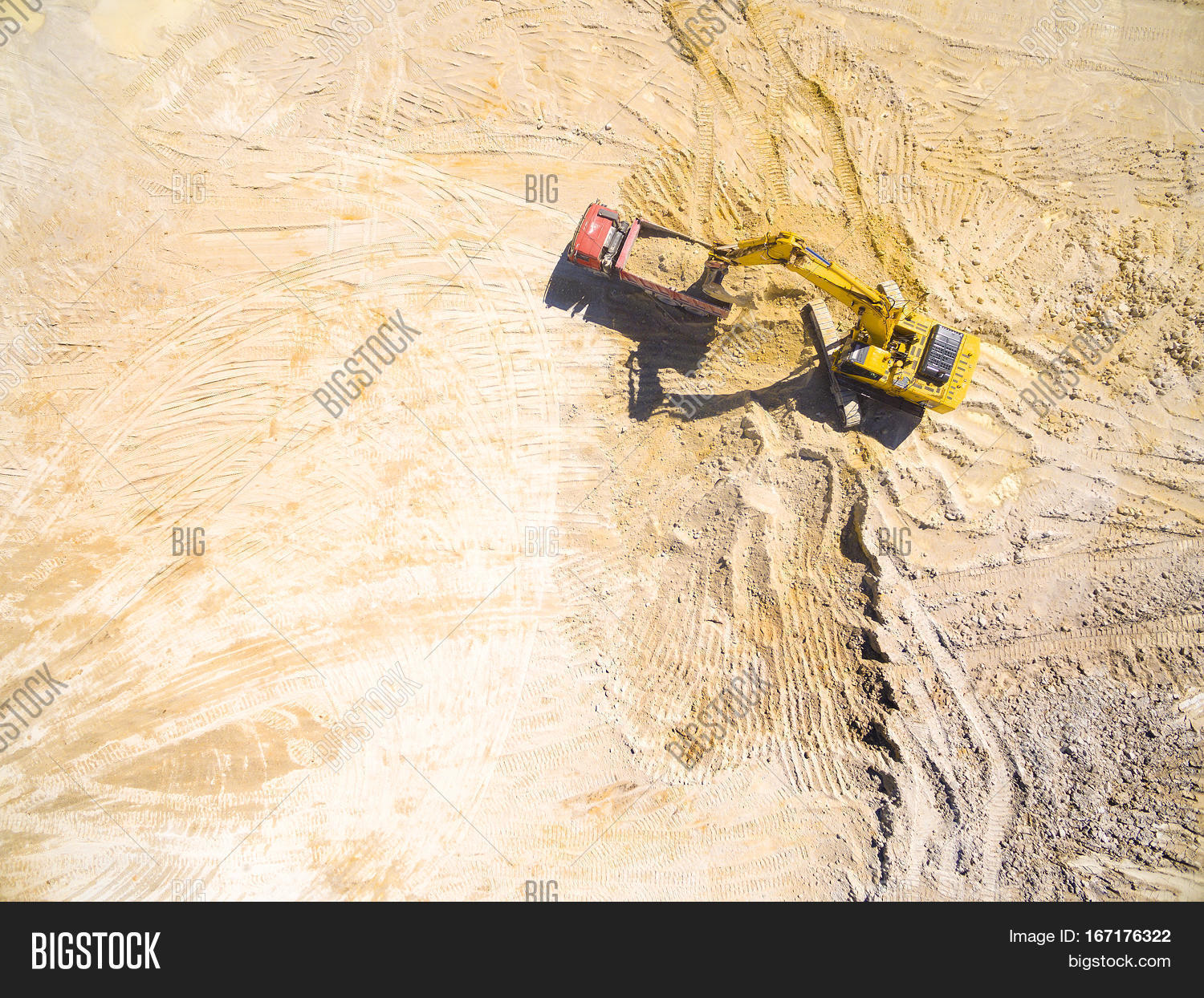 Aerial View Excavator Image & Photo (Free Trial) | Bigstock