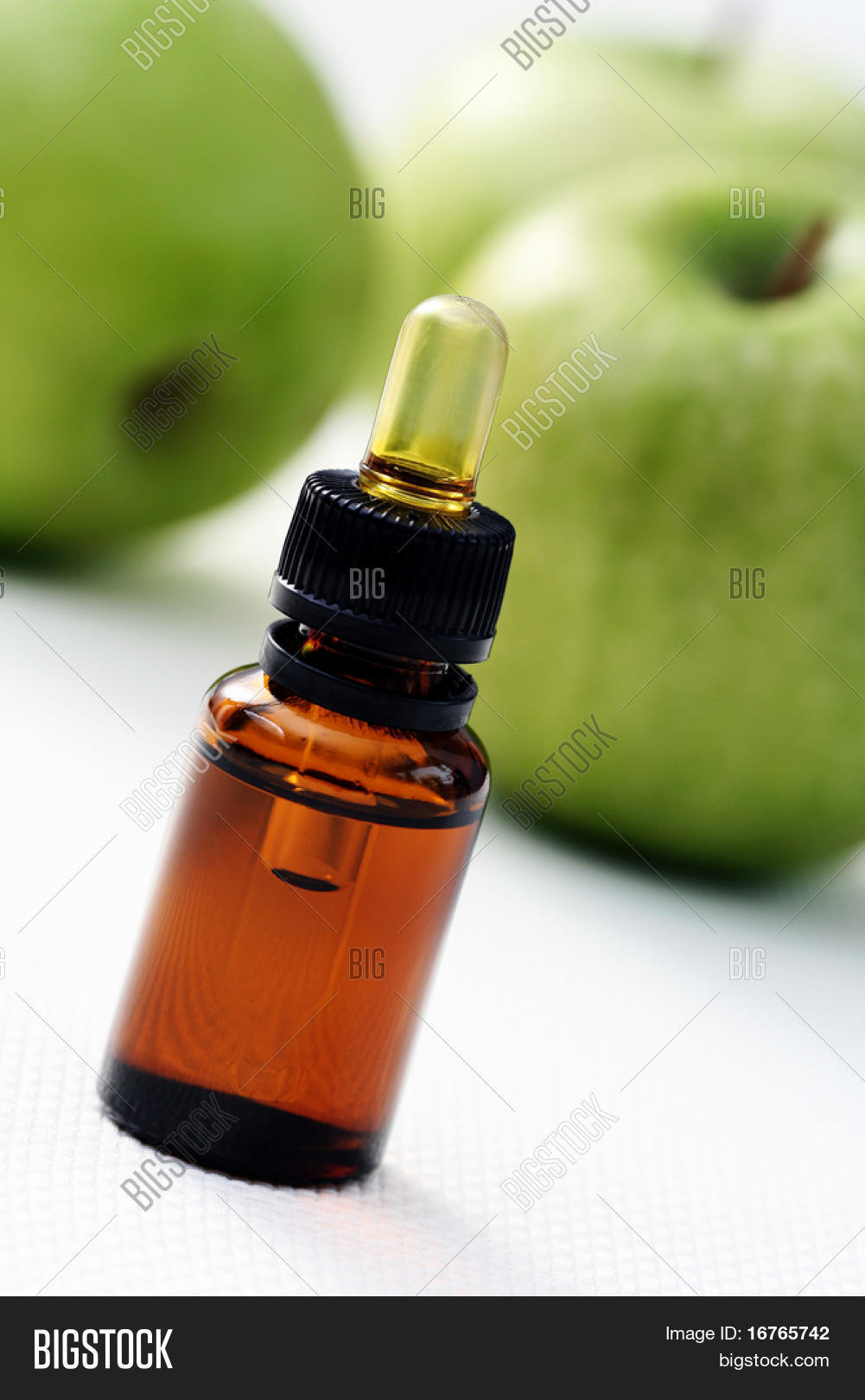 Bottle Apple Oil Fresh Image & Photo (Free Trial) | Bigstock