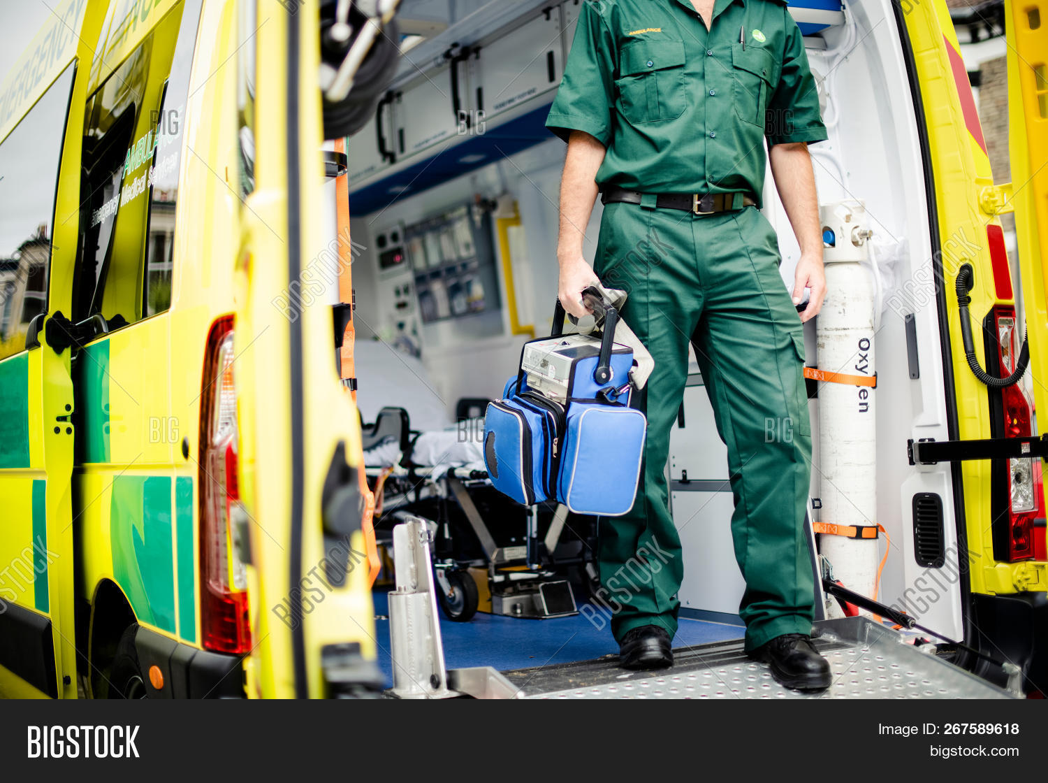 Paramedics Work Image & Photo (Free Trial) | Bigstock