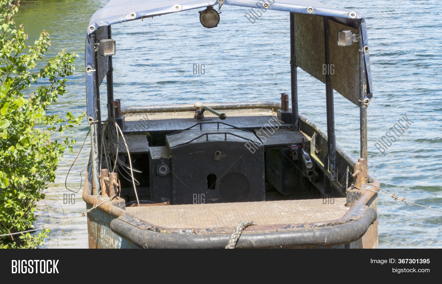 Work Ship On Quarry Image & Photo (Free Trial) | Bigstock