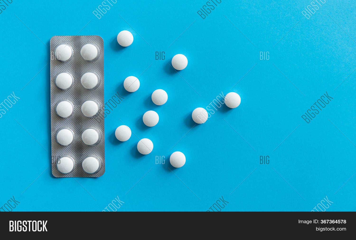Top View On Pills Image & Photo (Free Trial) | Bigstock