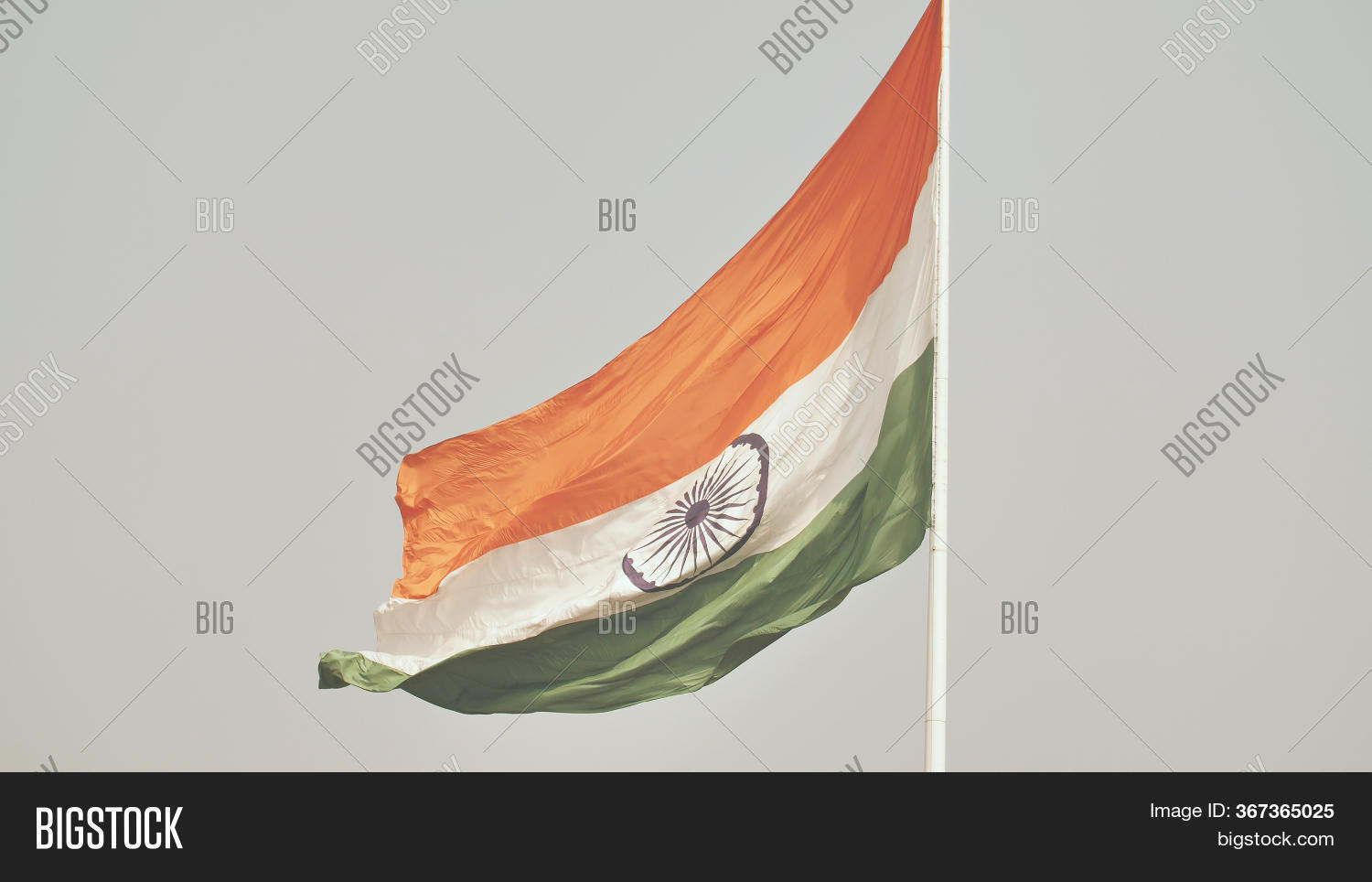 Huge Indian Flag Image & Photo (Free Trial) | Bigstock