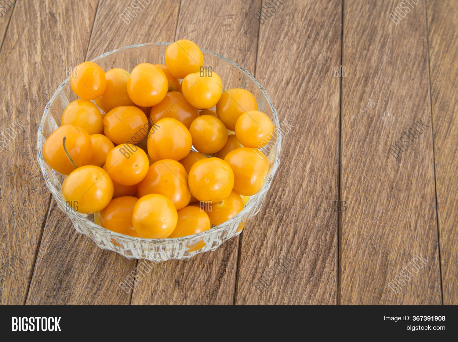 Golden Berry, Tropical Image & Photo (Free Trial) | Bigstock