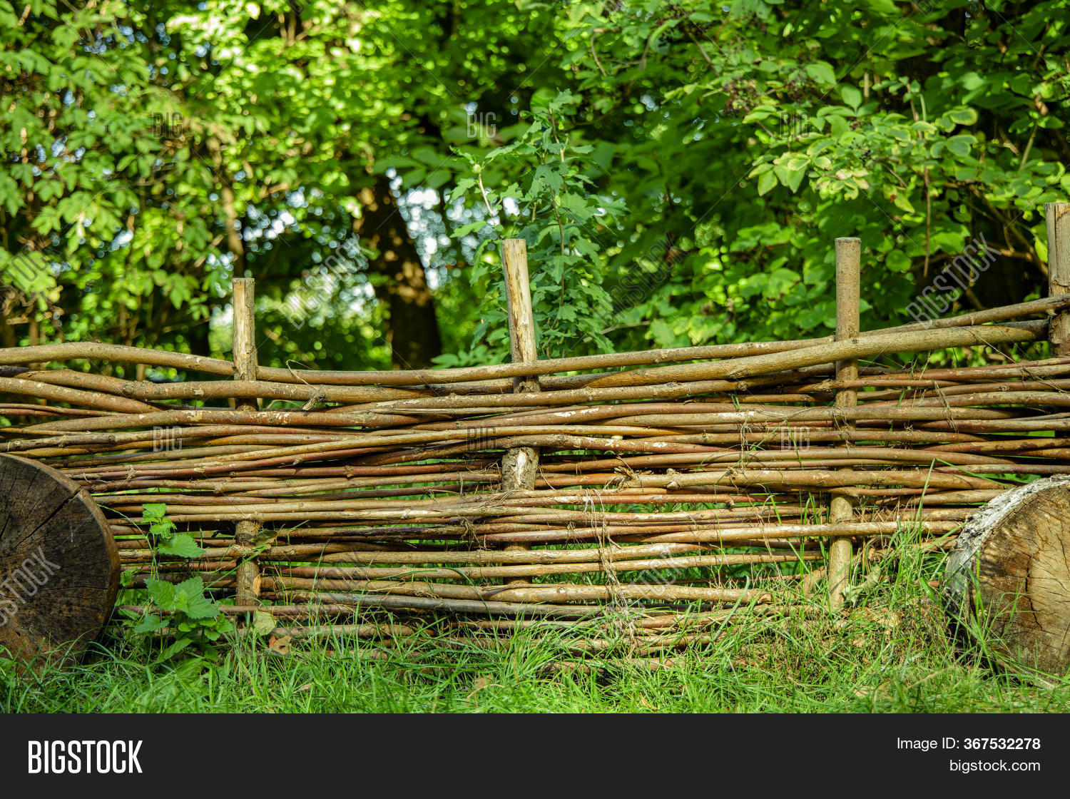 Palisade Garden Wooden Image & Photo (Free Trial) | Bigstock
