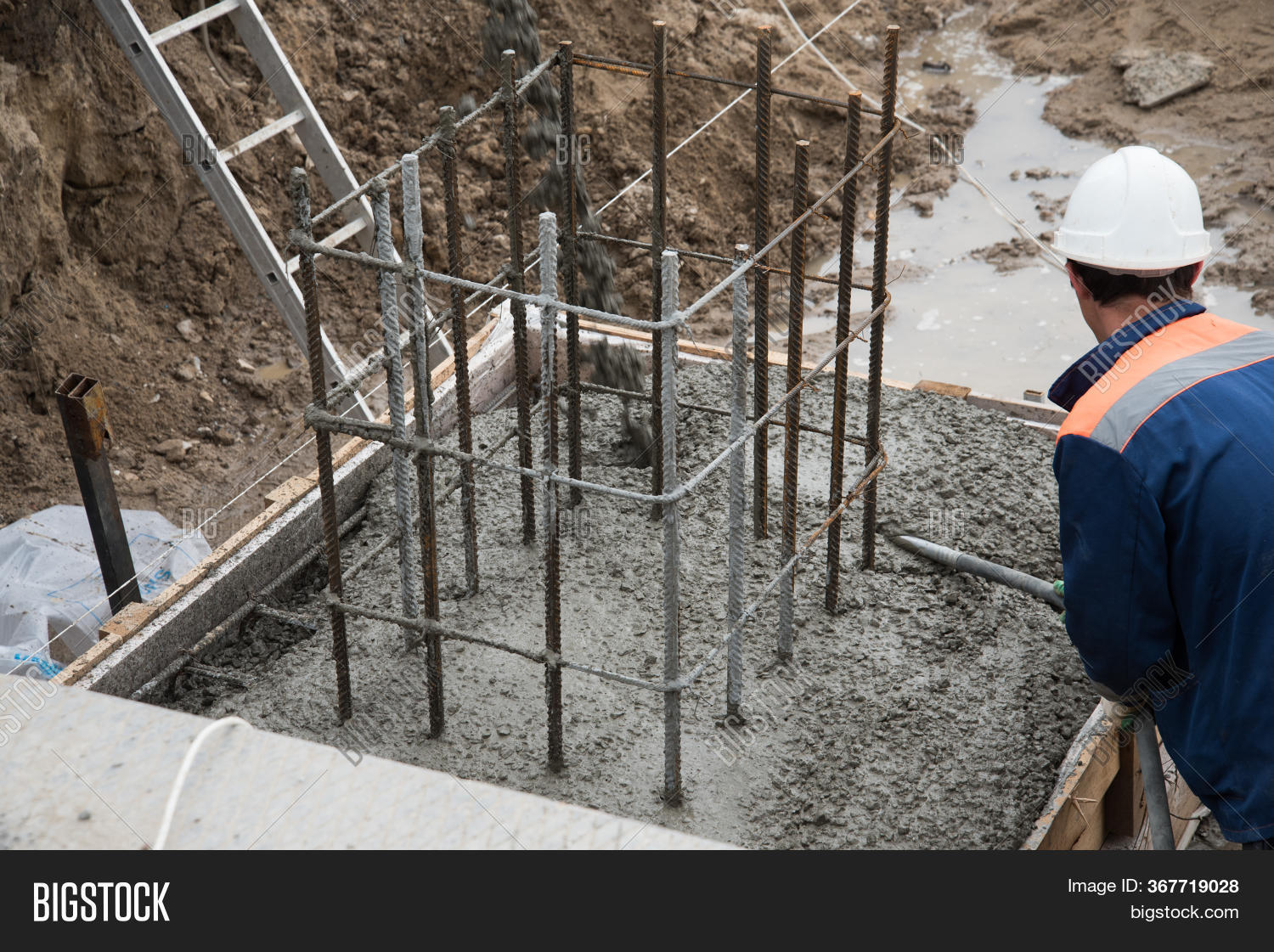 Process Compacting Image & Photo (Free Trial) | Bigstock