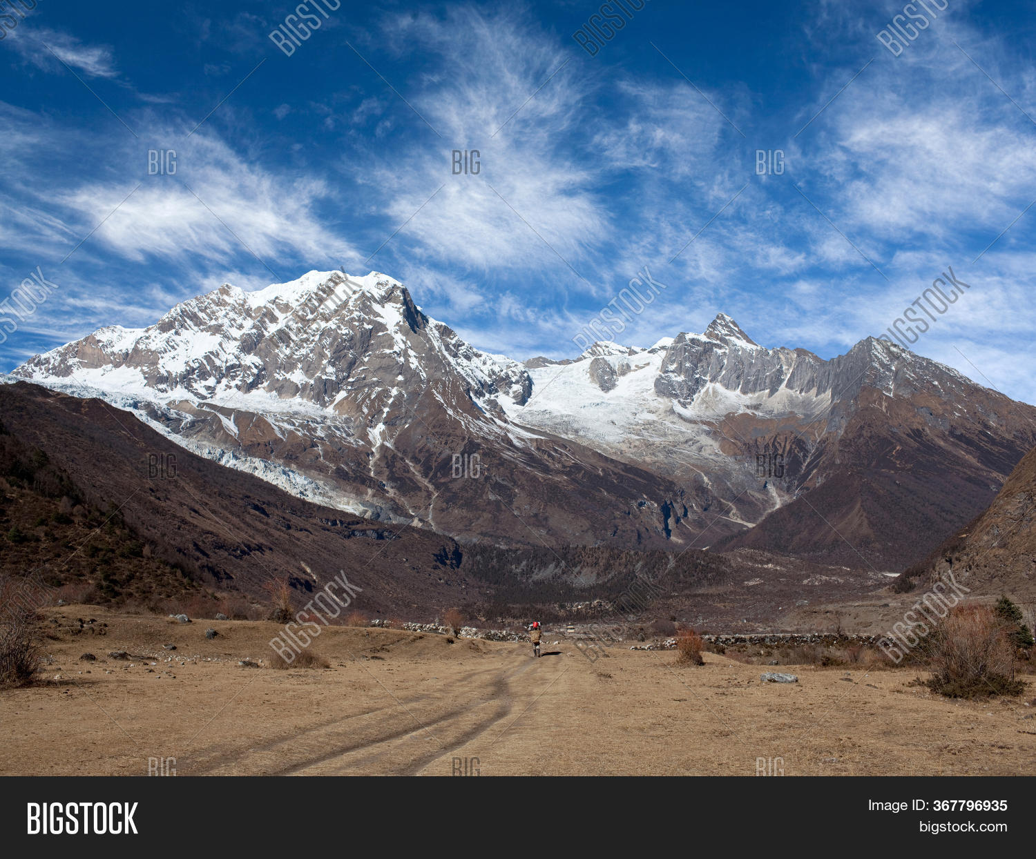 View Manaslu Mount Image & Photo (Free Trial) | Bigstock