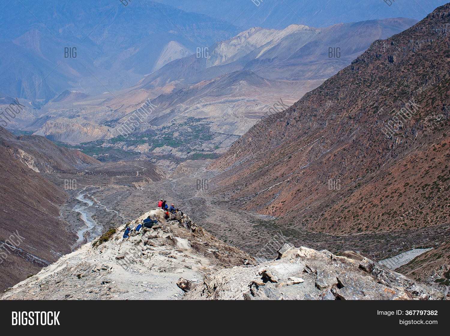 Thorong La Pass On Image & Photo (Free Trial) | Bigstock