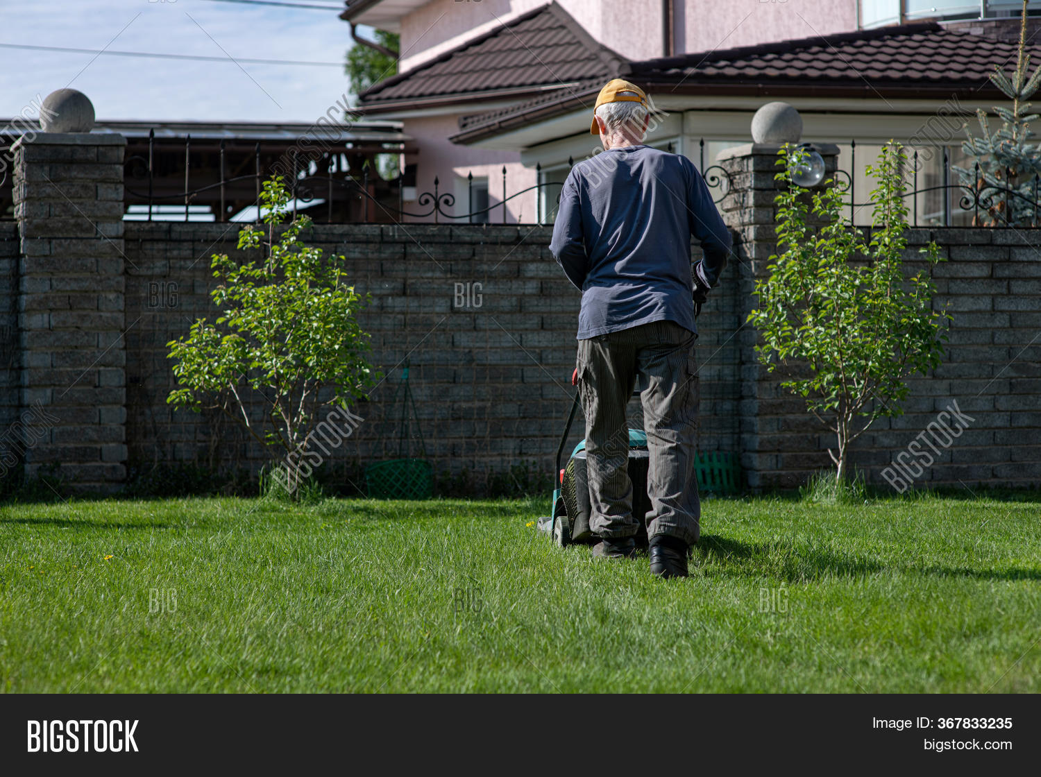 Man Lawn Mower Mows Image & Photo (Free Trial) | Bigstock