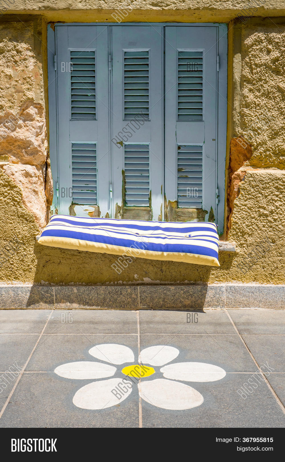 Ground Floor Window Image & Photo (Free Trial) | Bigstock