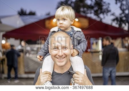 Father His Piggybacked Image & Photo (Free Trial) | Bigstock