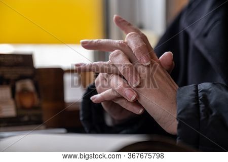 Woman's Hands Thinking Image & Photo (Free Trial) | Bigstock