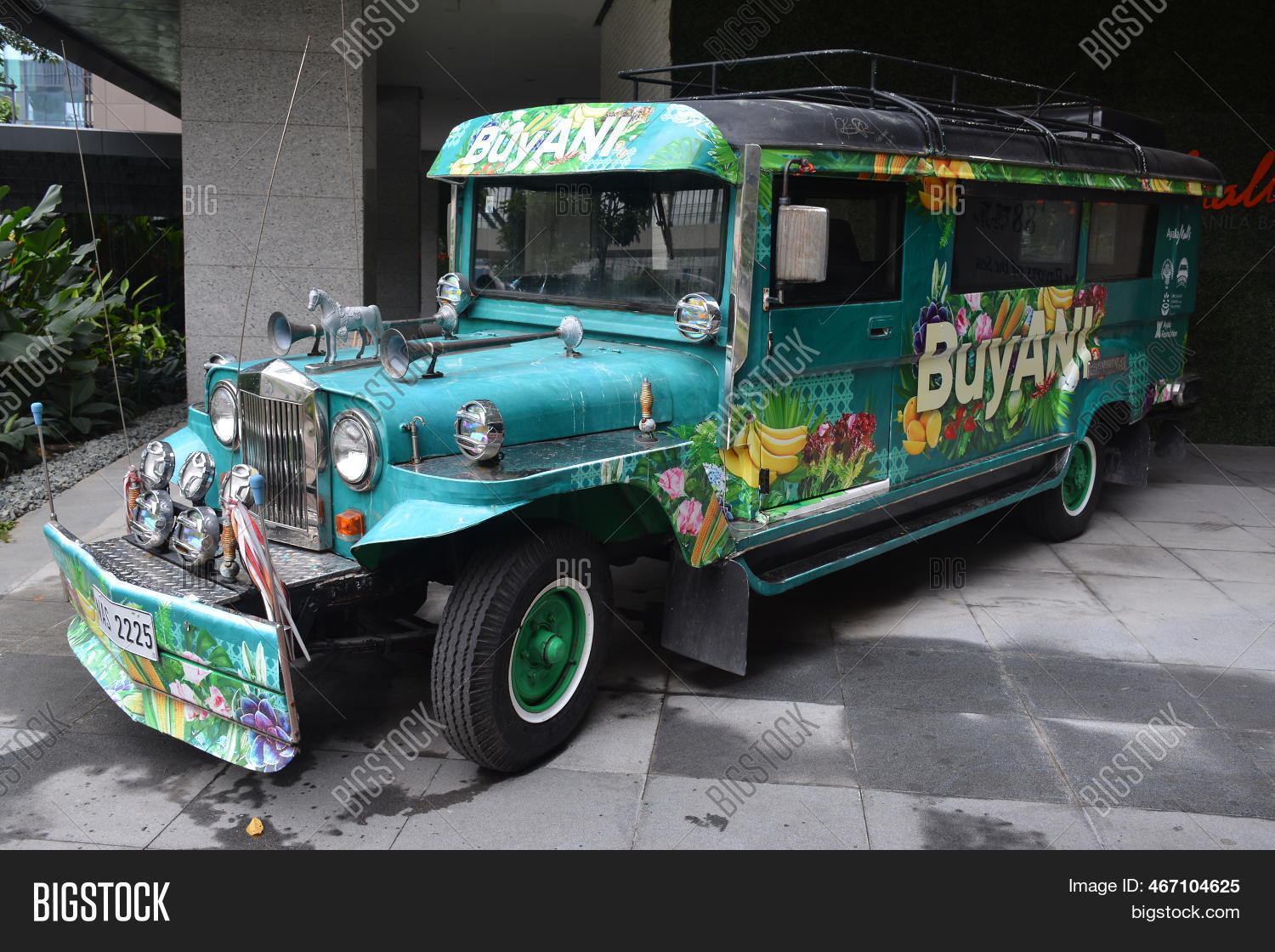 Jeepney Bumper Bumper Image & Photo (Free Trial) | Bigstock