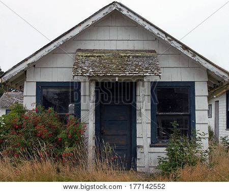 Abandoned Broken Down Image & Photo (Free Trial) | Bigstock