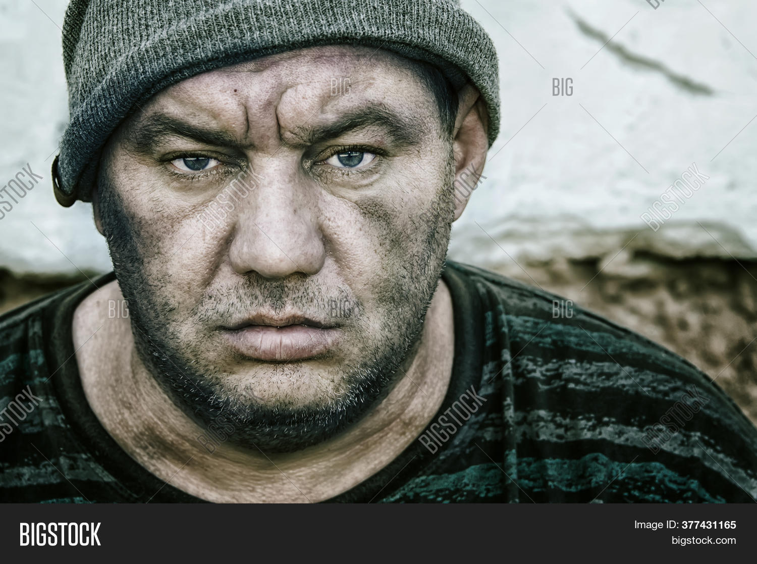 Portrait Homeless Man Image & Photo (Free Trial) | Bigstock