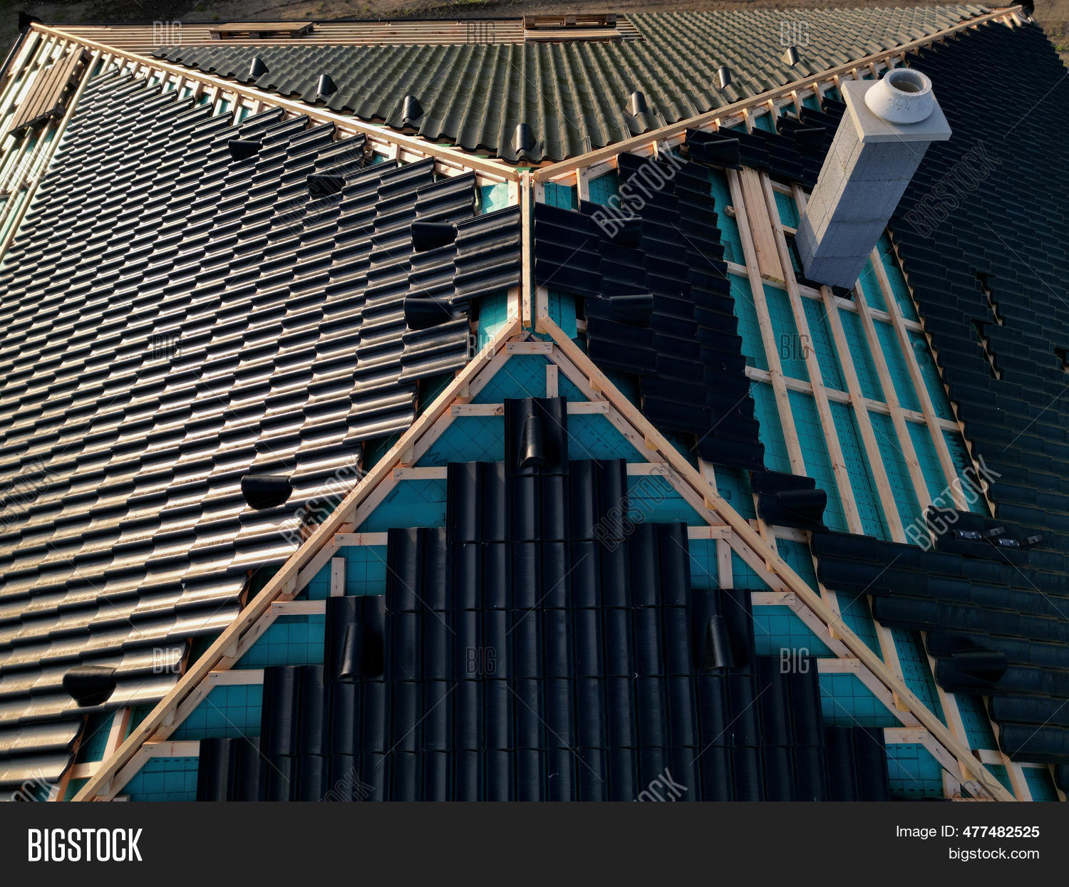 Finishing Laying Roof Image & Photo (Free Trial) | Bigstock