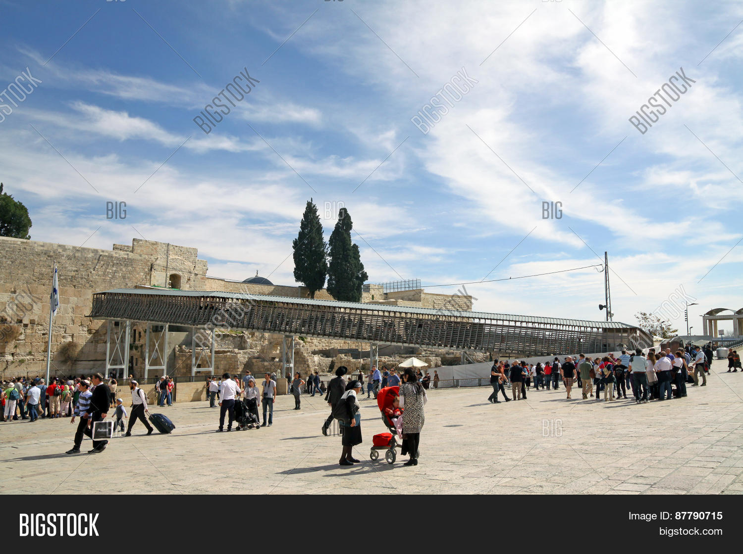 Mughrabi Bridge Temple Image & Photo (Free Trial) | Bigstock