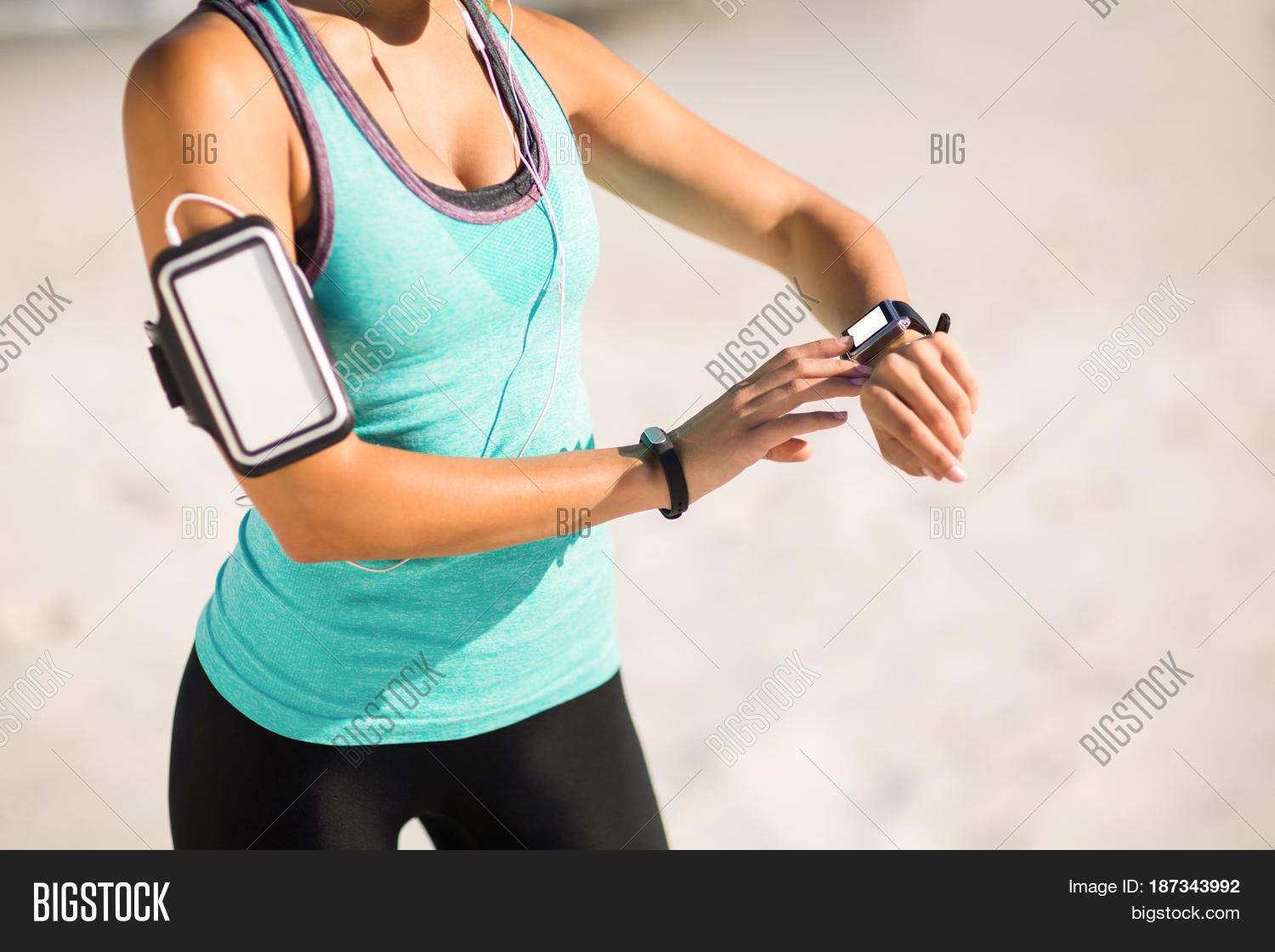 Imagen y foto Midsection Woman (prueba gratis) | Bigstock