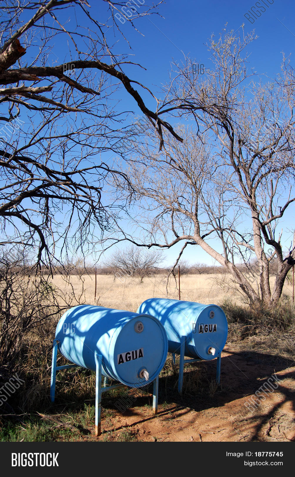 Water Tanks Text "agua Image & Photo (Free Trial) | Bigstock