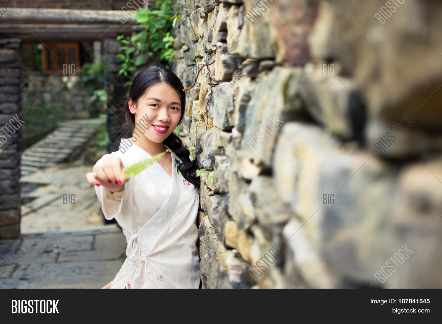 Descent Chinese Women Han