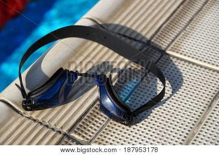 Blue Goggles Swimming Image & Photo (Free Trial) | Bigstock