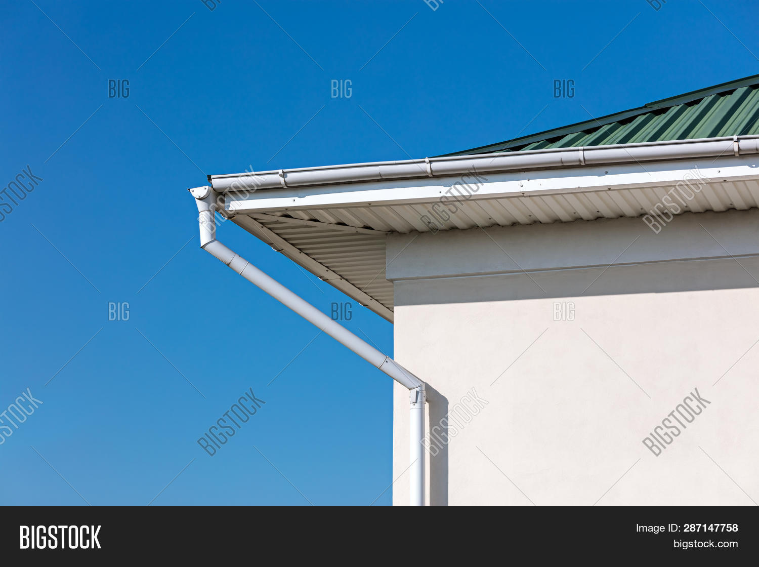 Corner House Gutter Image & Photo (Free Trial) | Bigstock