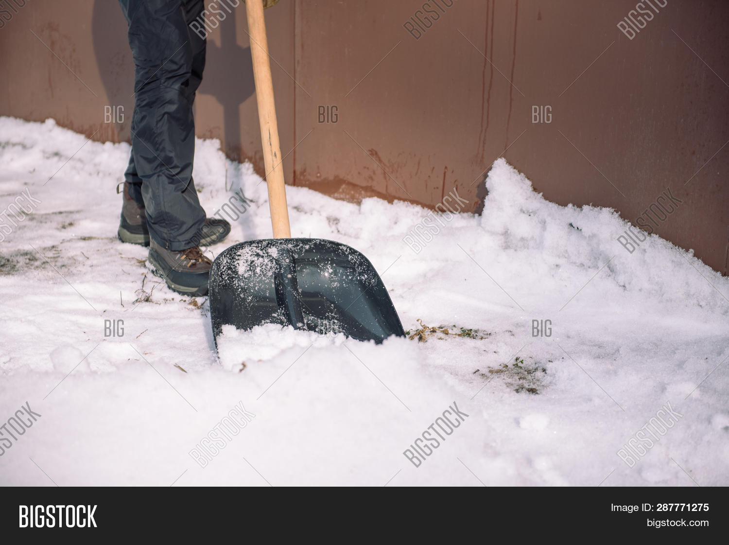 Clean Snow Shovel. Man Image & Photo (Free Trial) | Bigstock