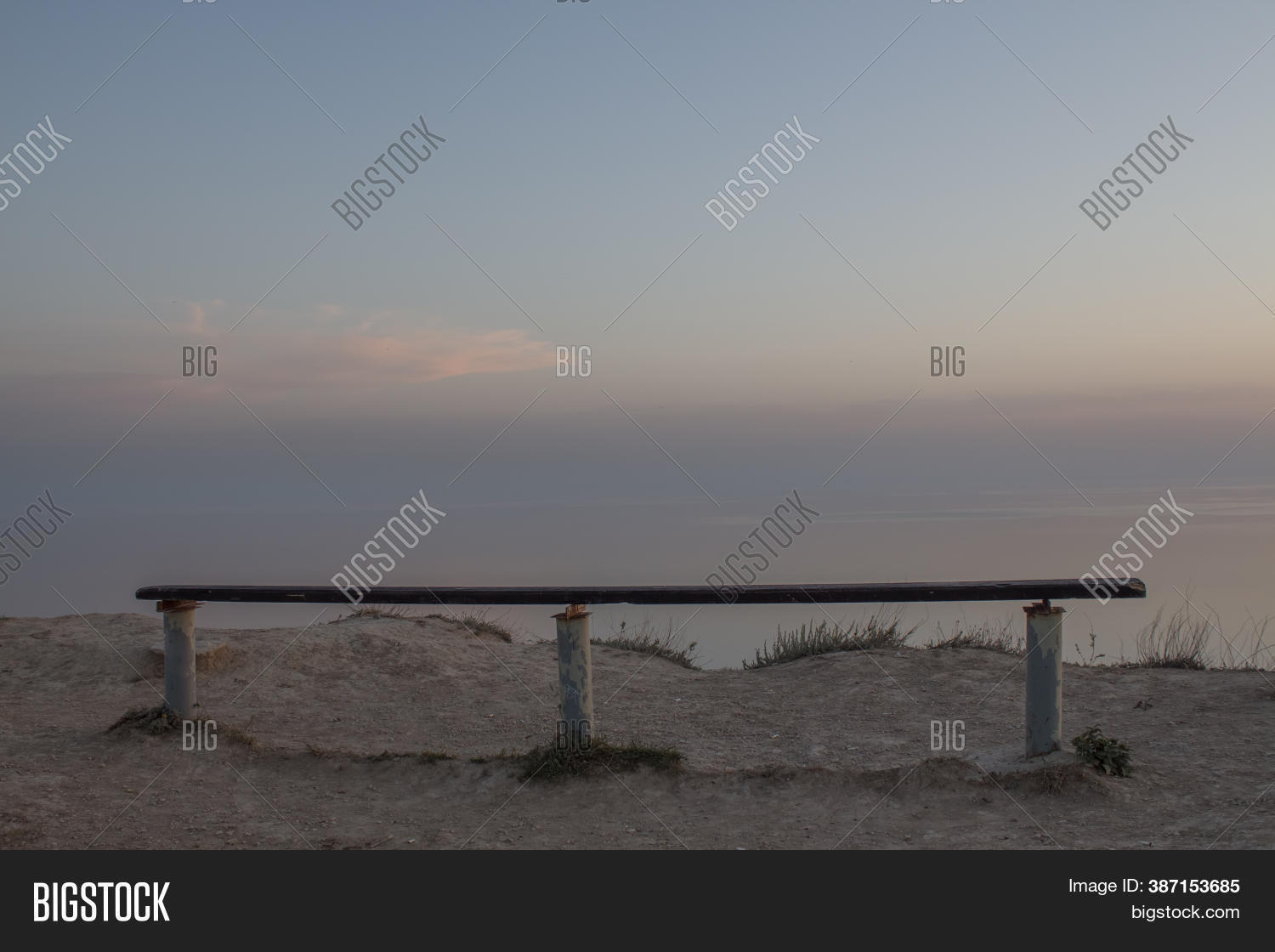 Bench Sunset On Cliff Image & Photo (Free Trial) | Bigstock